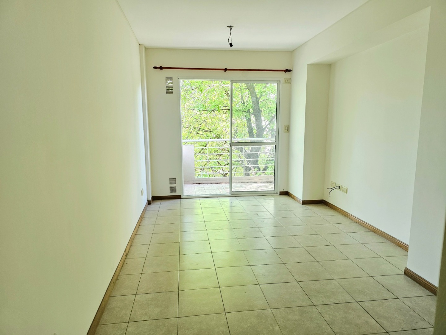 A una cuadra Facultad Austral - Departamento - Propiedades - Gonzalez ...